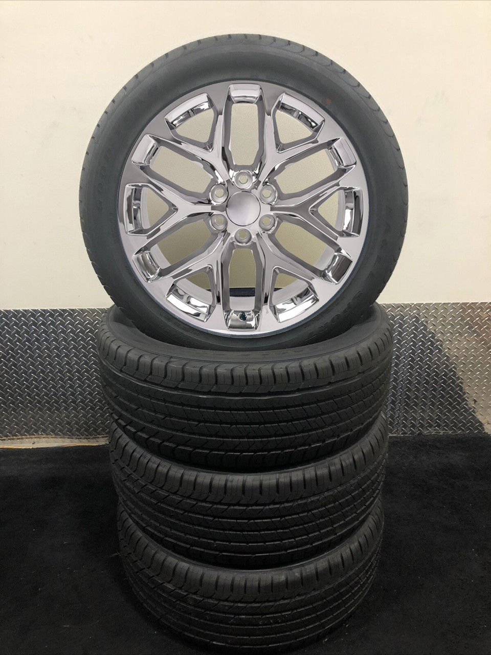 Chevy style Chrome Snowflake 22" Wheels With Goodyear Tires