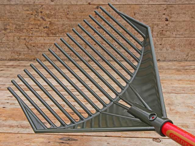 Golden Gark Multi Purpose Garden Rake, Shovel & Soil Sieve