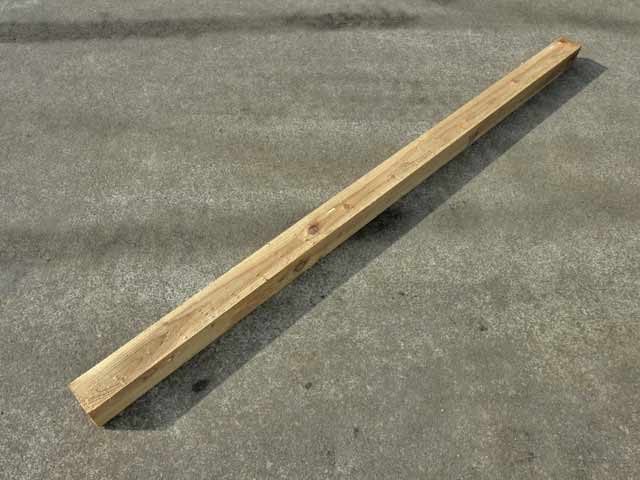 Long Wooden Raised Bed Corner Posts