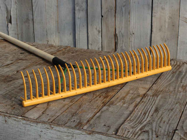 32 Teeth Plastic Hay Rake With Wooden Handle