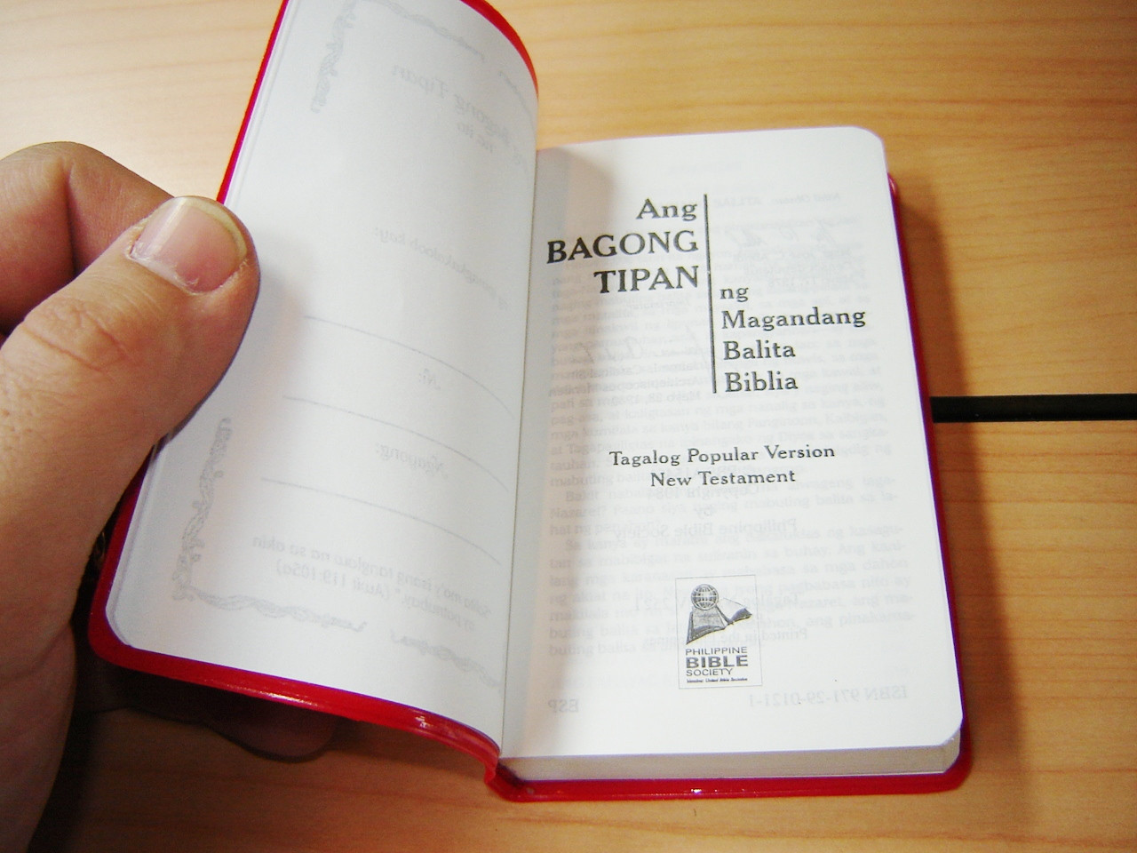 Tagalog New Testament |- Bible Society Edition