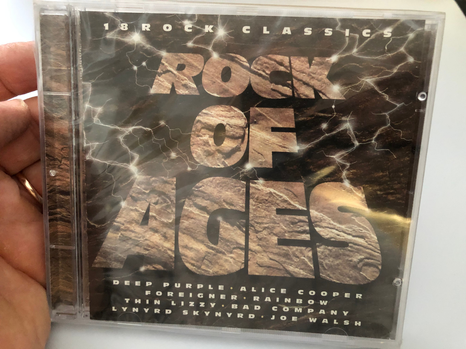 18 Rock Classics - Rock Of Ages / Renaissance Music Audio CD 1995 / REN ...