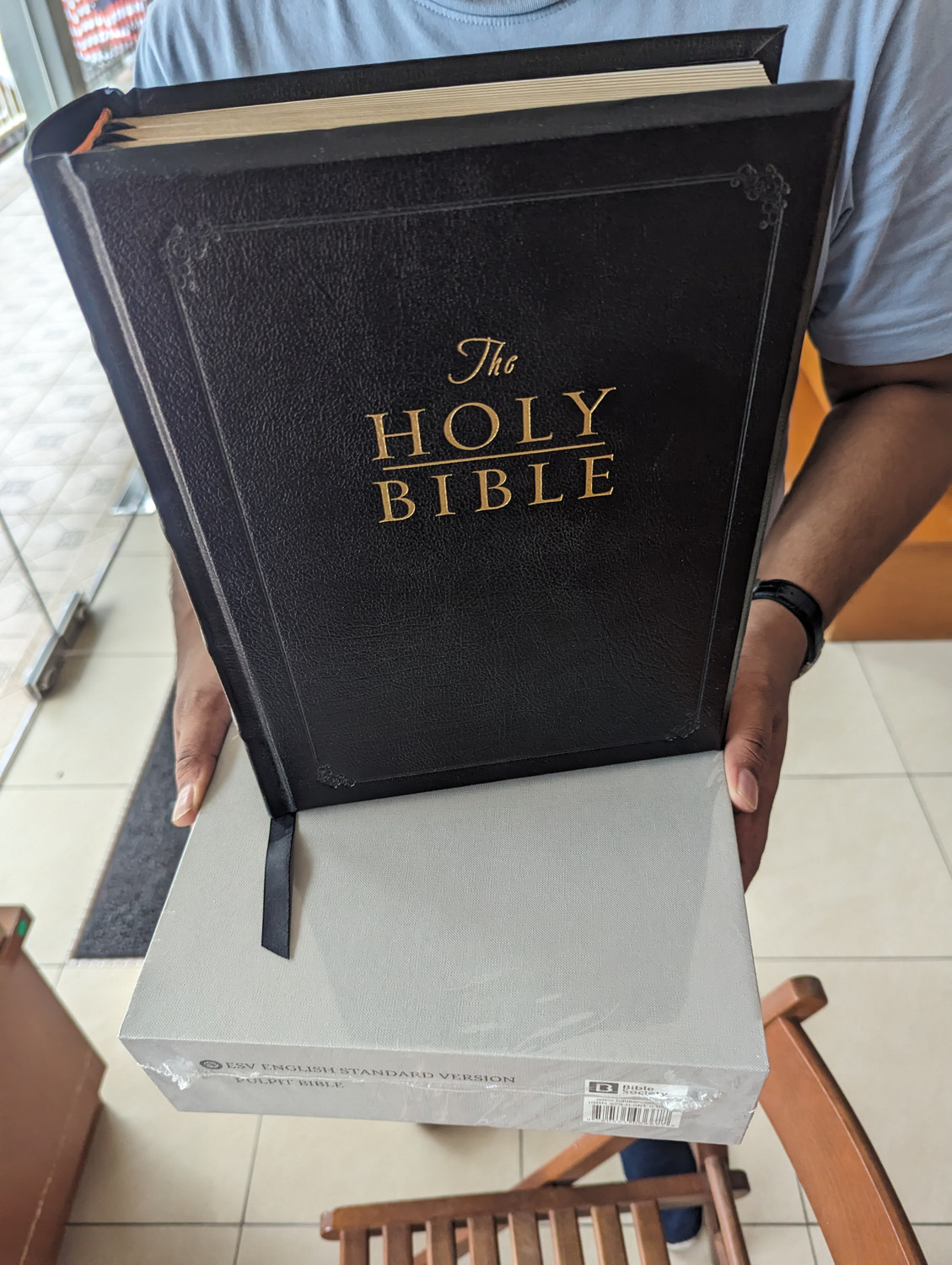 PULPIT BIBLE / ESV ENGLISH STANDARD VERSION