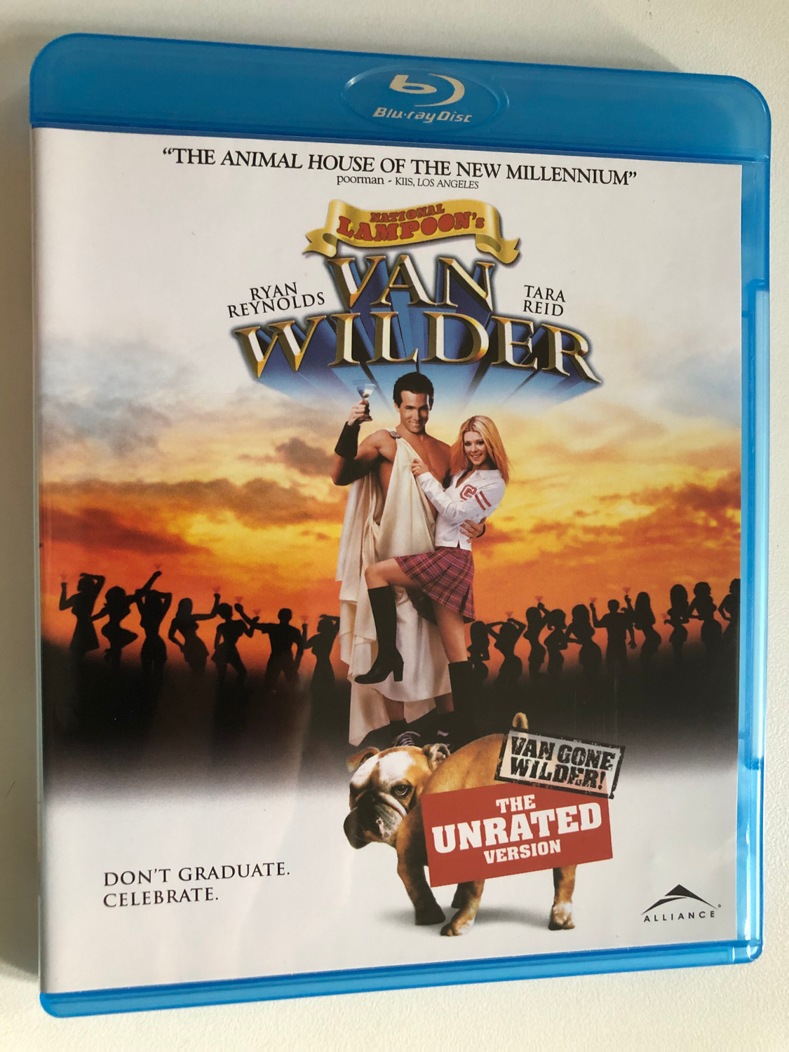 Van Wilder / RYAN REYNOLDS, TARA REID / National Lampoon's / Van Gone ...