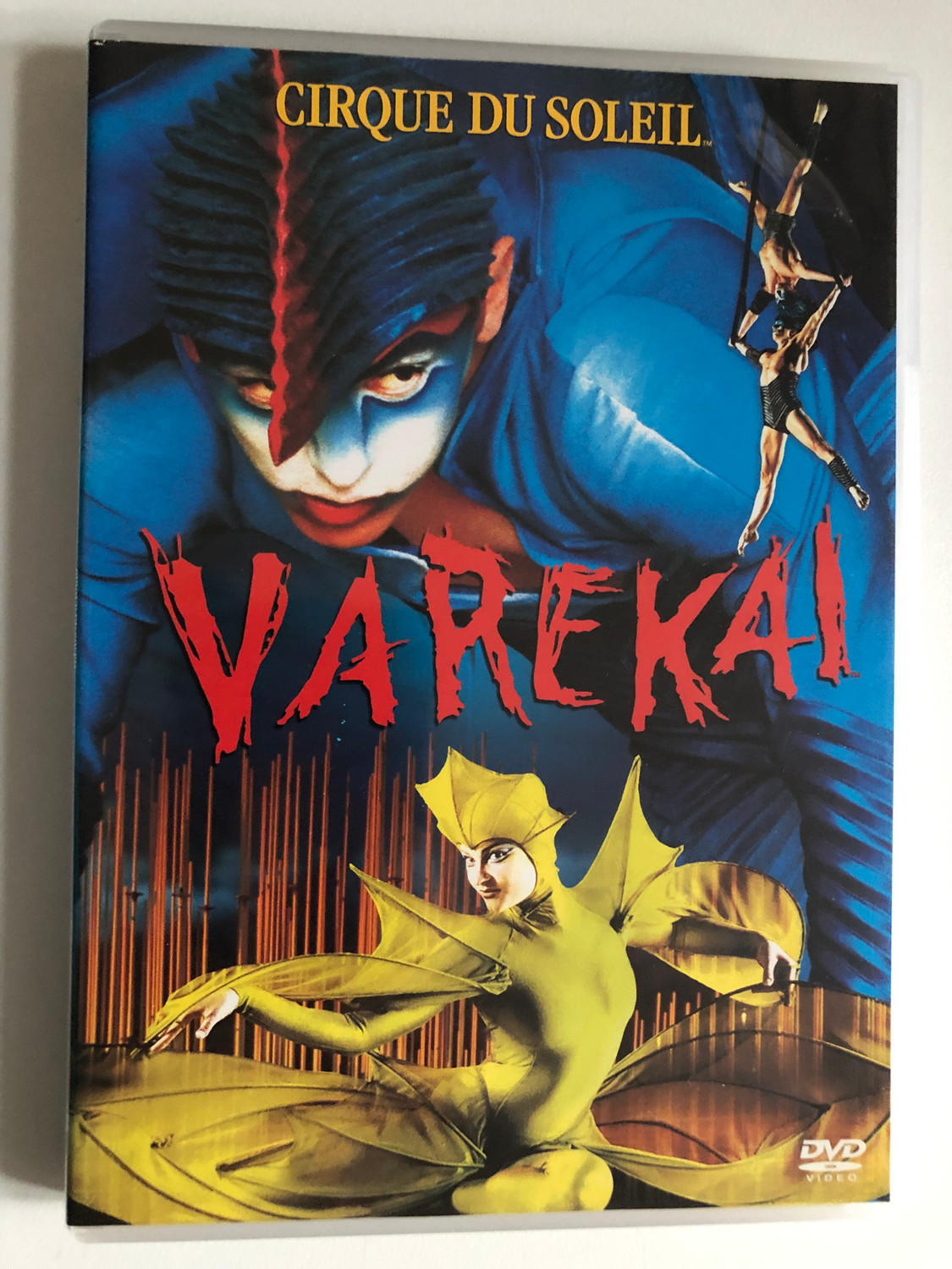 Cirque du Soleil: Varekai / DVD Video - Bible in My Language