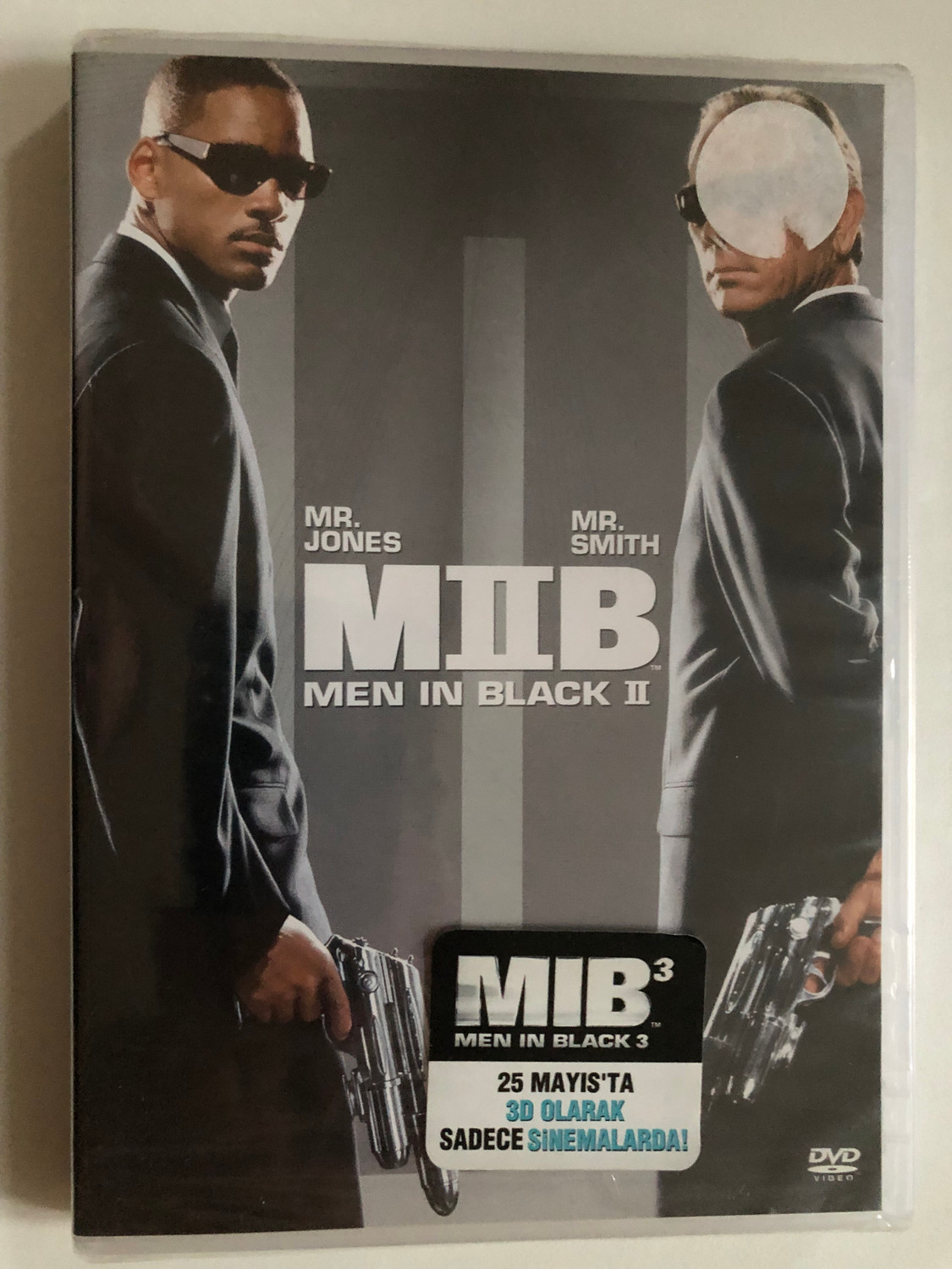 Men in Black II (2002) DVD - Sci-Fi Action Sequel
