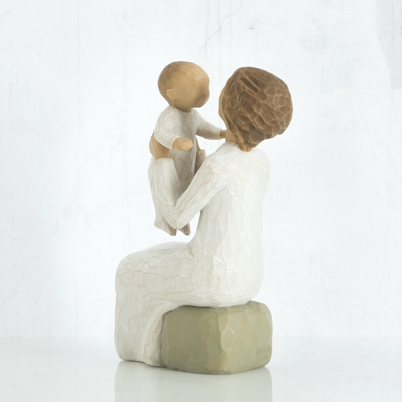 Willow Tree - Grandmother Figurine - 14cm - Christmas Elves