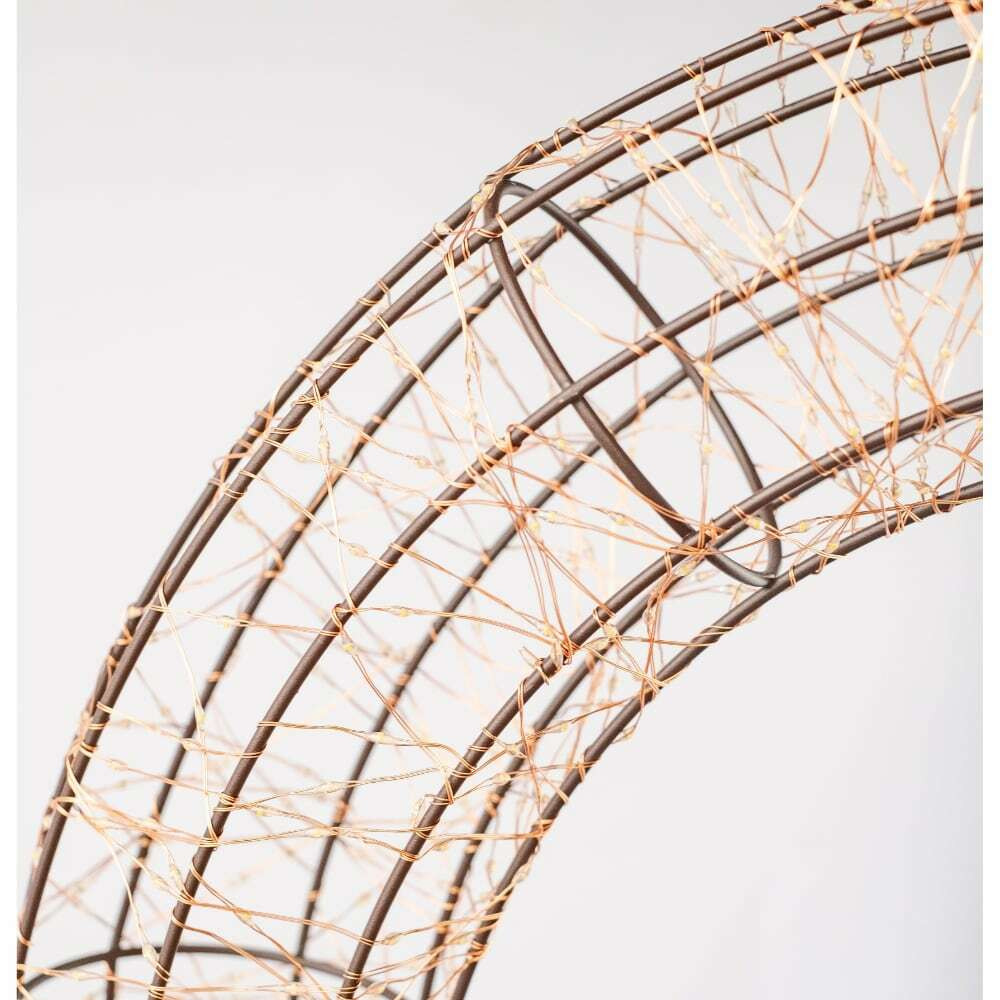 Warm White Wreath Circular Wire Frame With 1200 LEDs - 56cm - Christmas ...