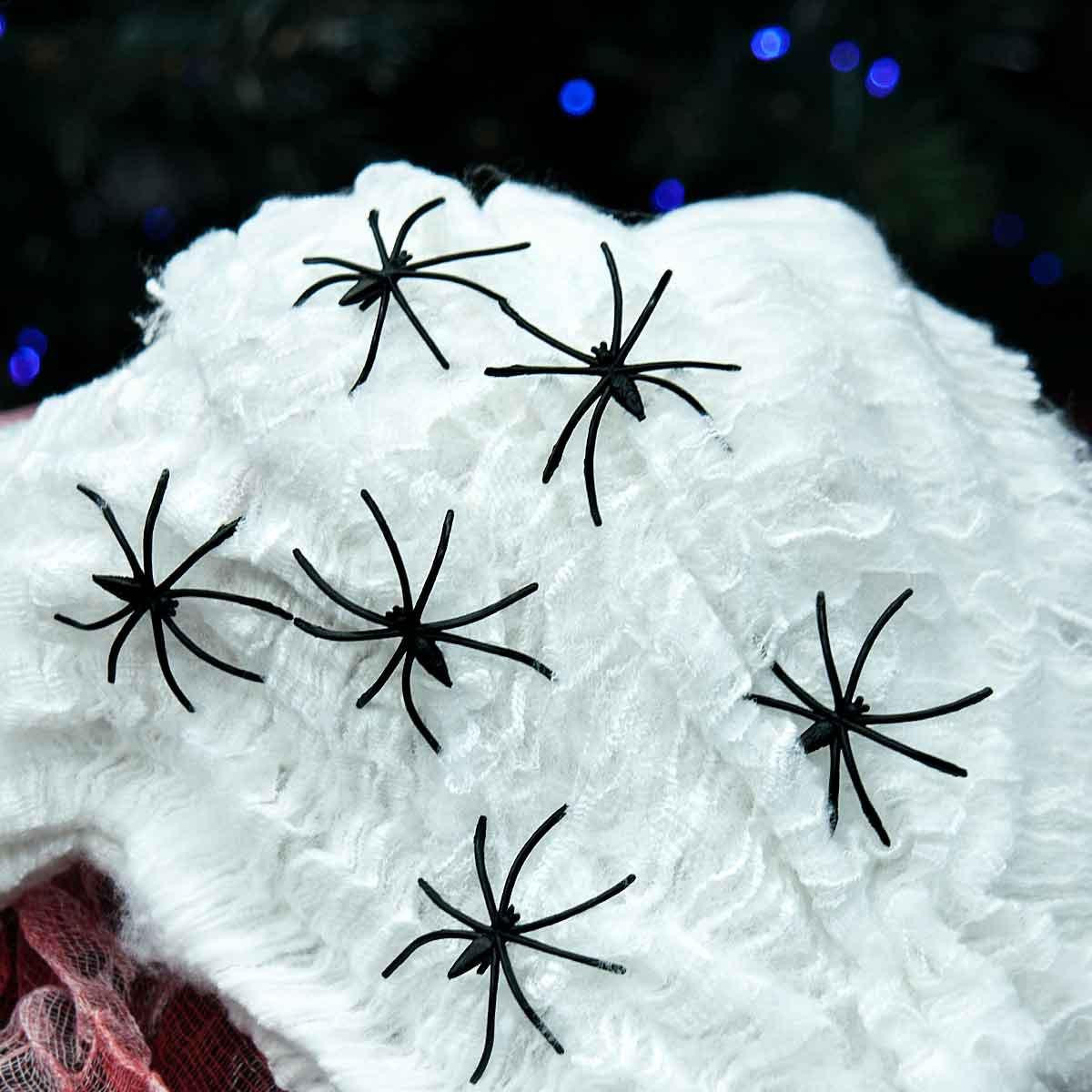 Spider Web with 6 Spiders - Christmas Elves