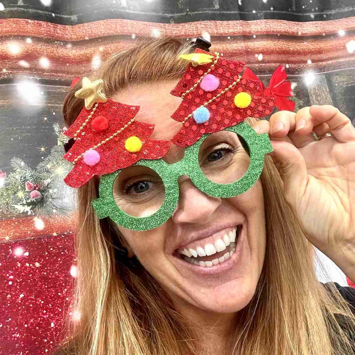 Fancy Christmas Novelty Glasses (9 Styles) - Christmas Elves