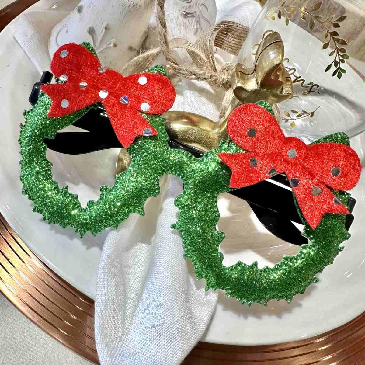 Fancy Christmas Novelty Glasses (9 Styles) - Christmas Elves