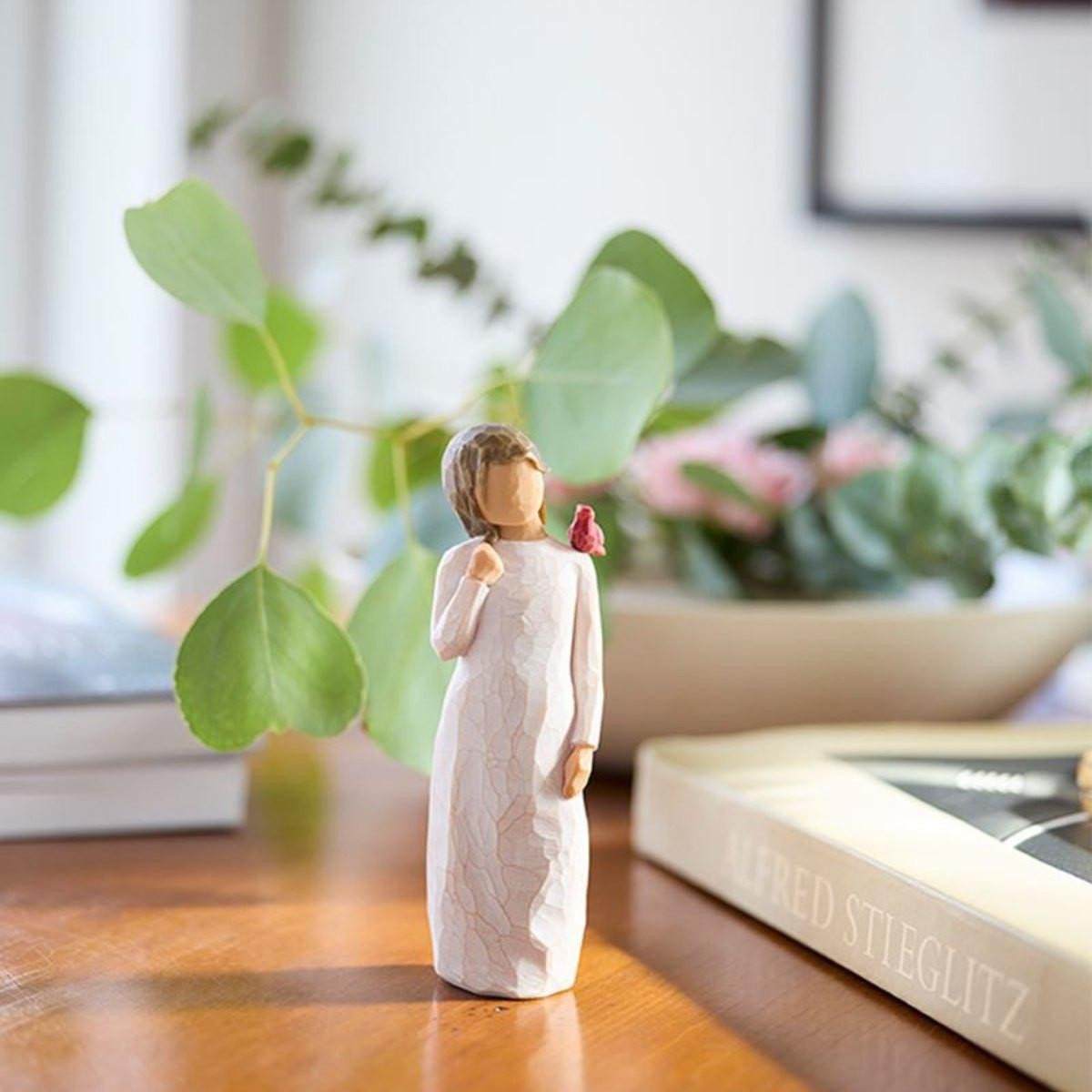 Willow Tree Messenger Figurine - 14cm - Christmas Elves