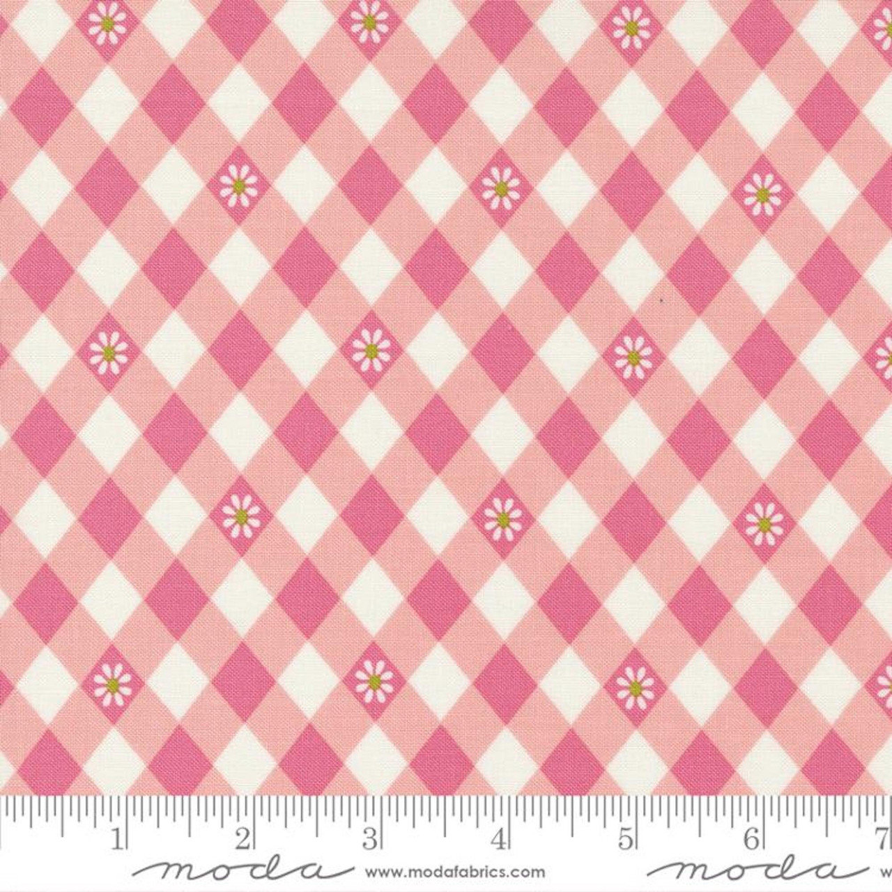 Moda Fabric - Maureen McCormick Flower Power - Bubblegum 33717-13 ...