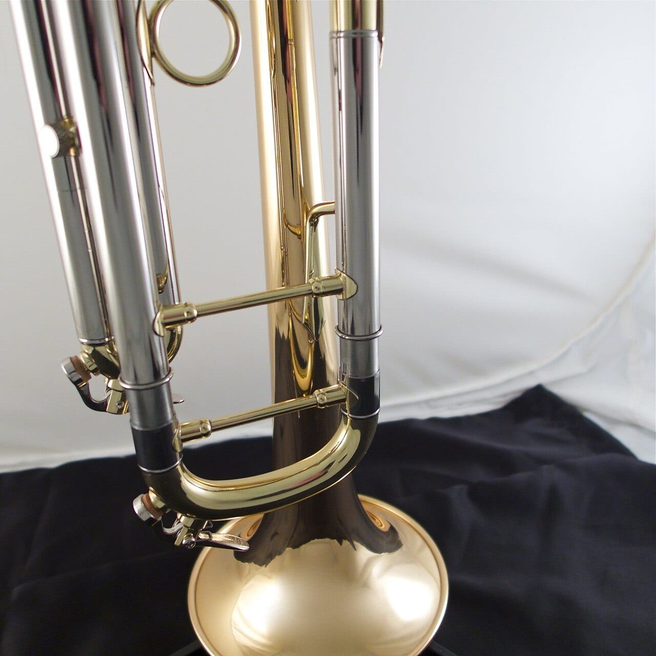 Manchester Brass Professional Bb Trumpet in clear lacquer with gold ...