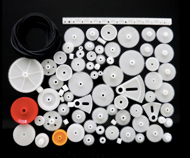 81 pcs White Plastic Gear Kit - CRCibernética