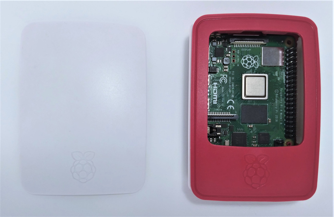 Raspberry PI 4 Essentials - CRCibernética