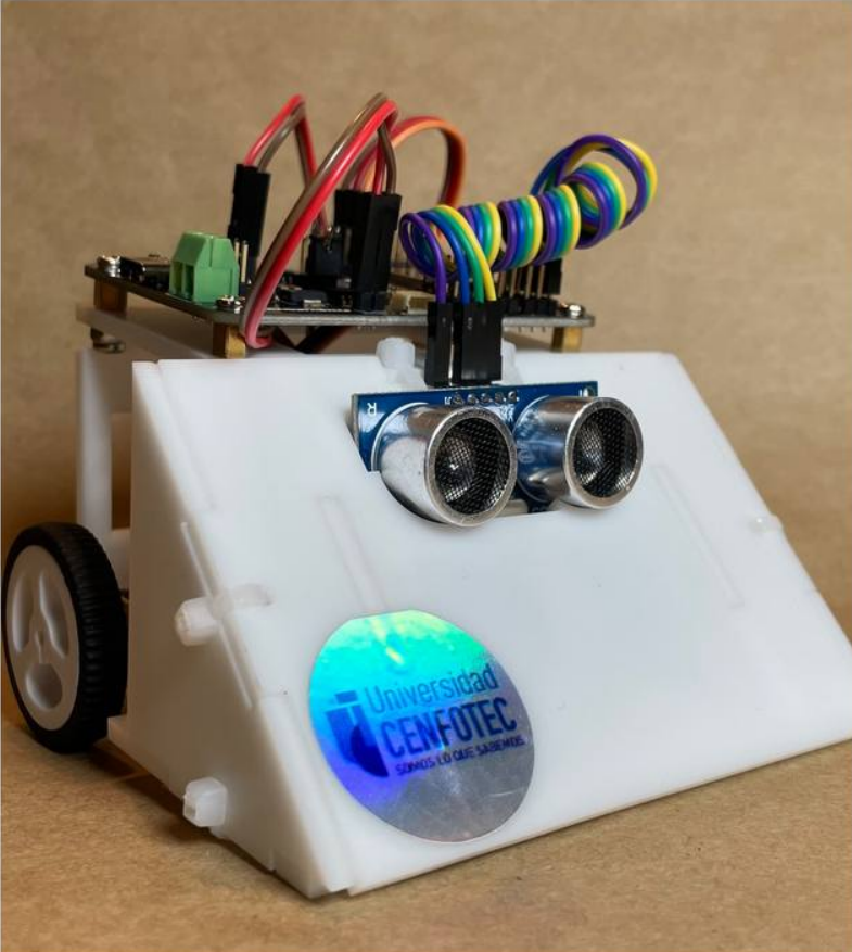 Sumobot Universidad CENFOTEC - CRCibernética