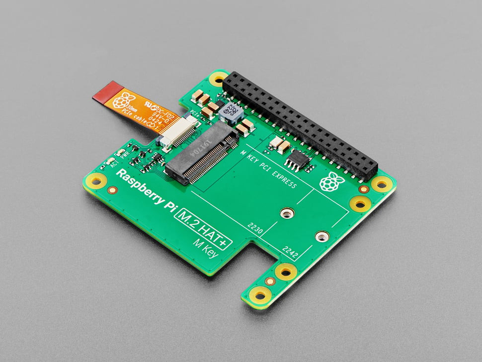 Raspberry Pi M.2 HAT+ - CRCibernética
