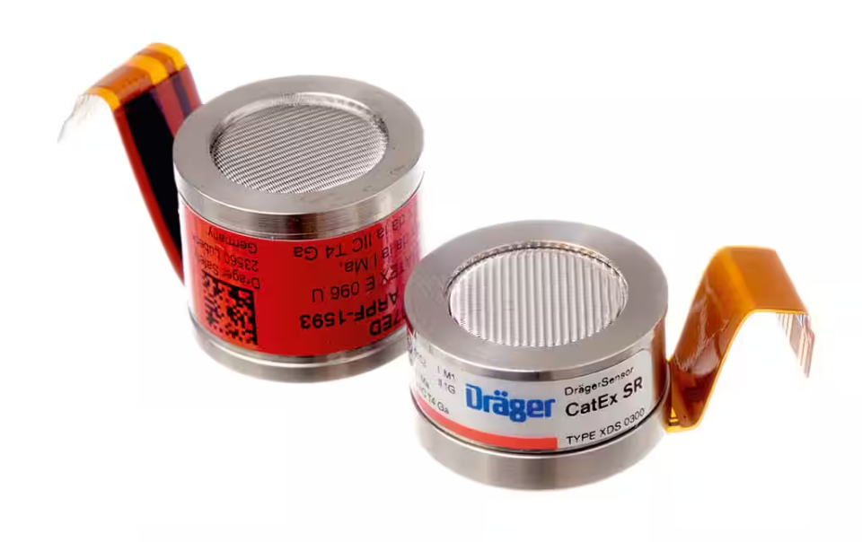 Draeger X-am 5800 with High Range Phosphine Sensor with Charger - TG ...