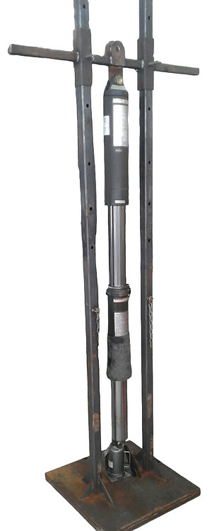 S70/UH-60 Landing Gear Strut Servicing Tower