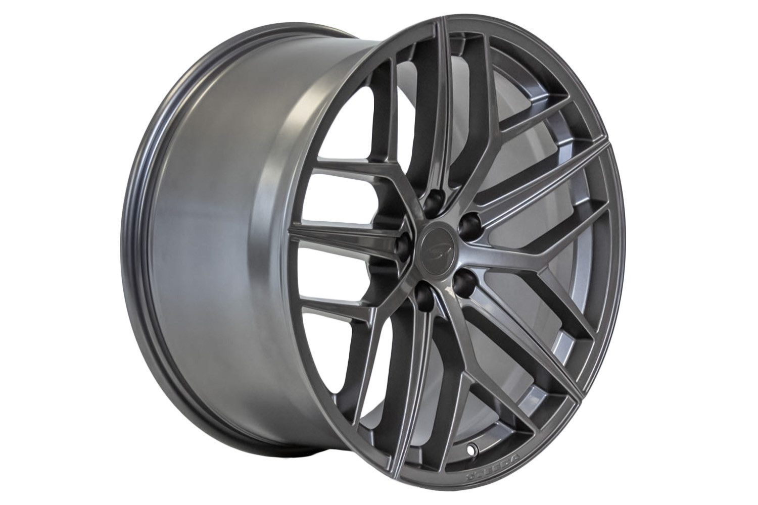 Steeda Trident Gloss Titanium Wheel - 20x10 (05-26)