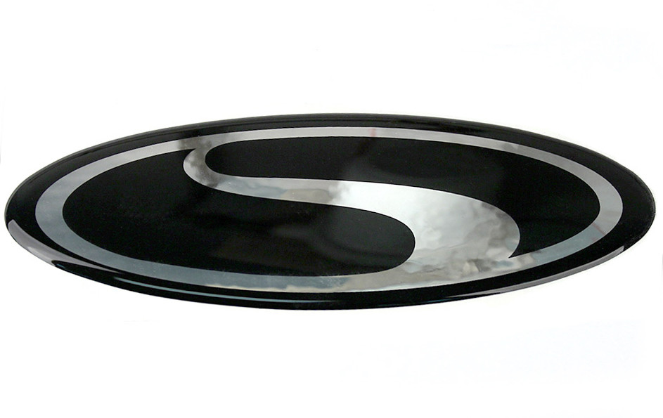 Steeda Embossed Black Oval Emblem (3.25"), 7100 B