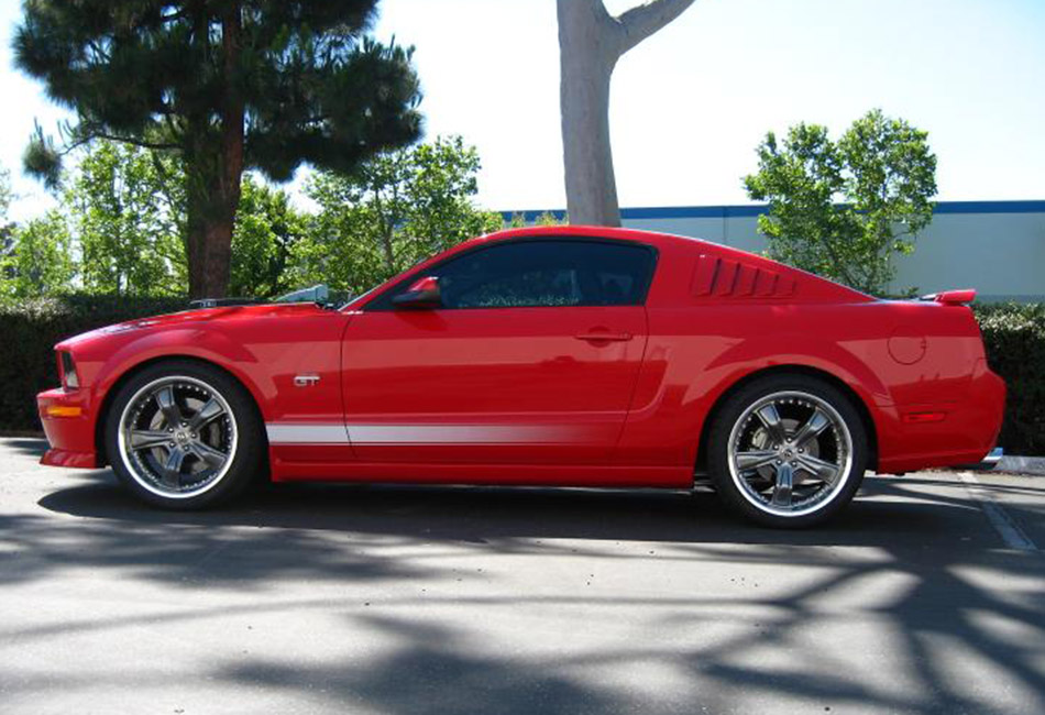 Slammed S197 Mustang