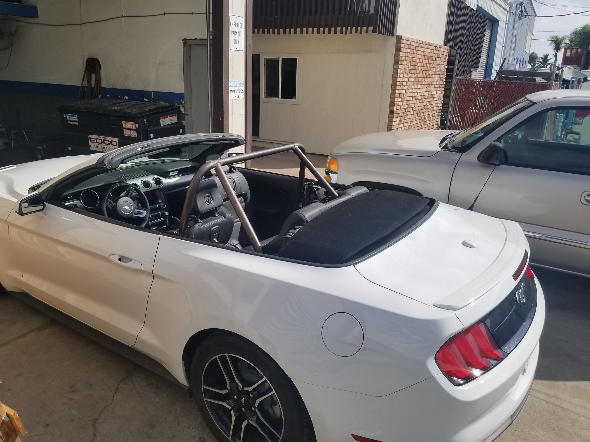 Autopower 71265 E Mustang 4-Point Bolt-In Roll Bar - Convertible (15-23)