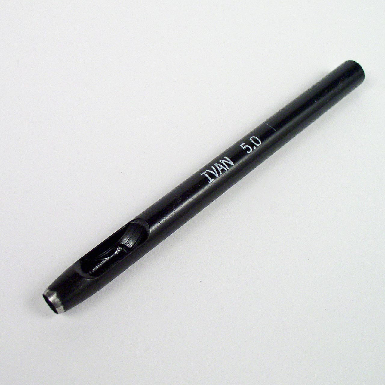 Round Drive Punch Ivan 13/64" (5.0 mm) - Leathersmith Designs Inc.