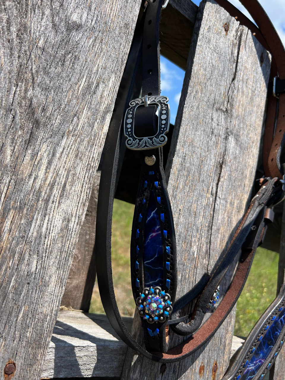 "The Storm" Lightning print Metallic Blue Bucksttich Trim tack set