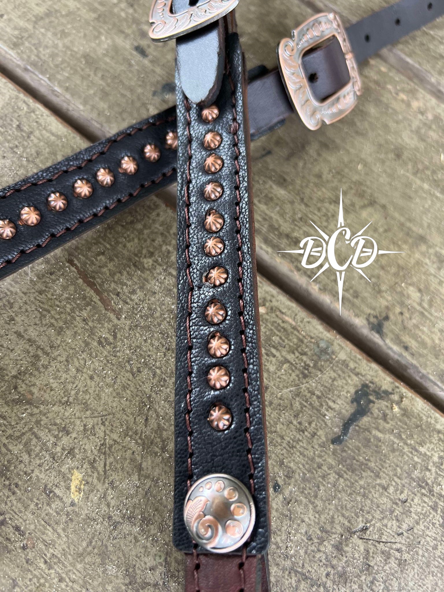Fenced in Navy Tack Set