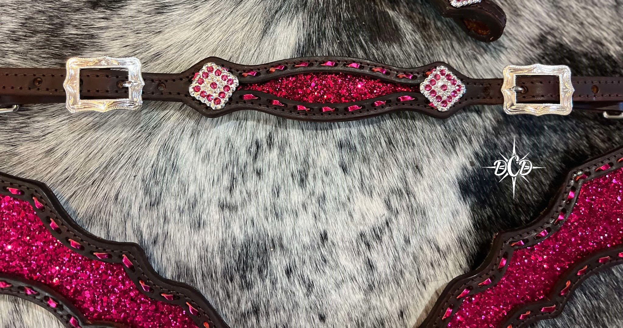 Pink Glitter Tack Set