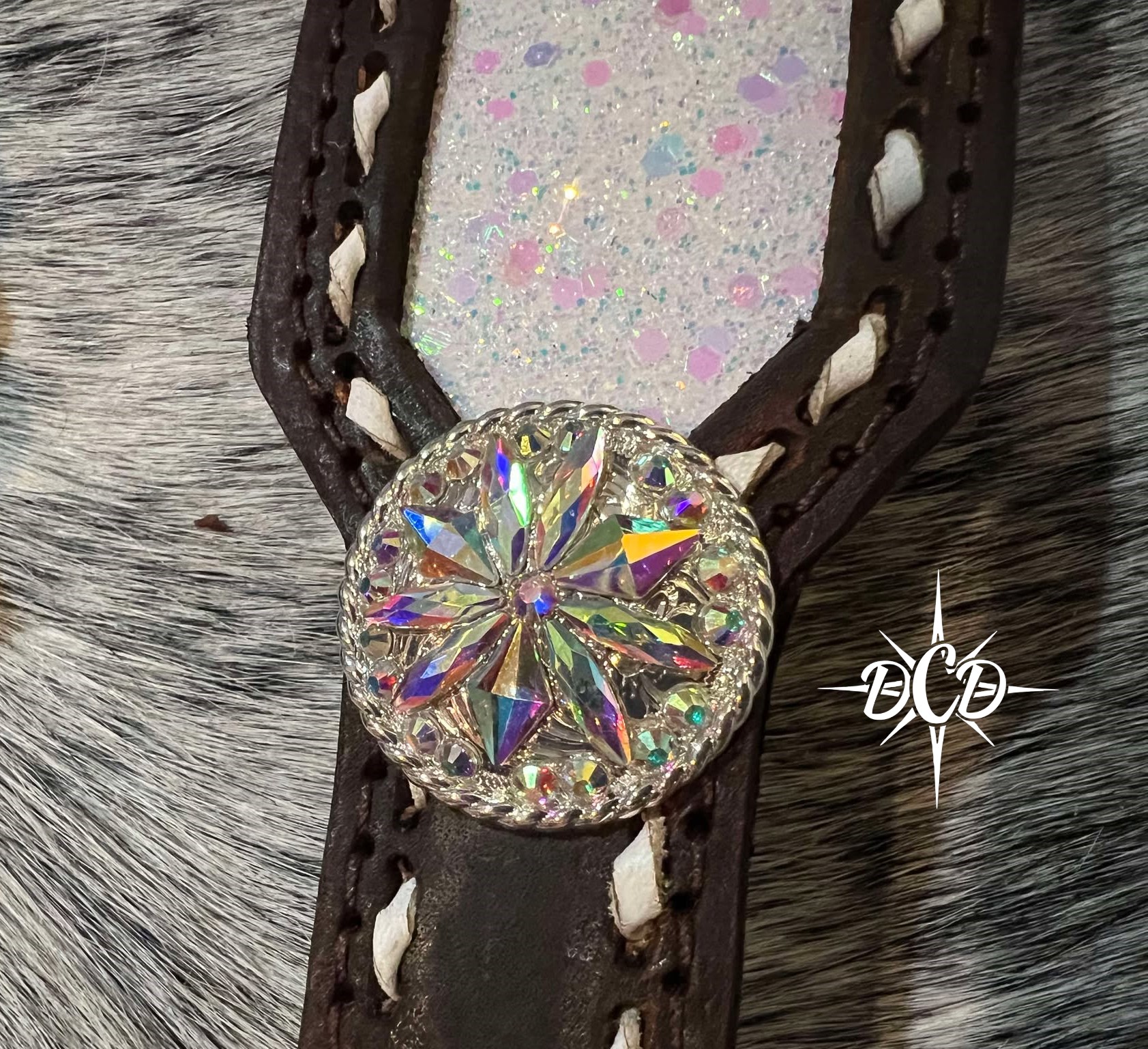 Pearl White Glitter Tack set