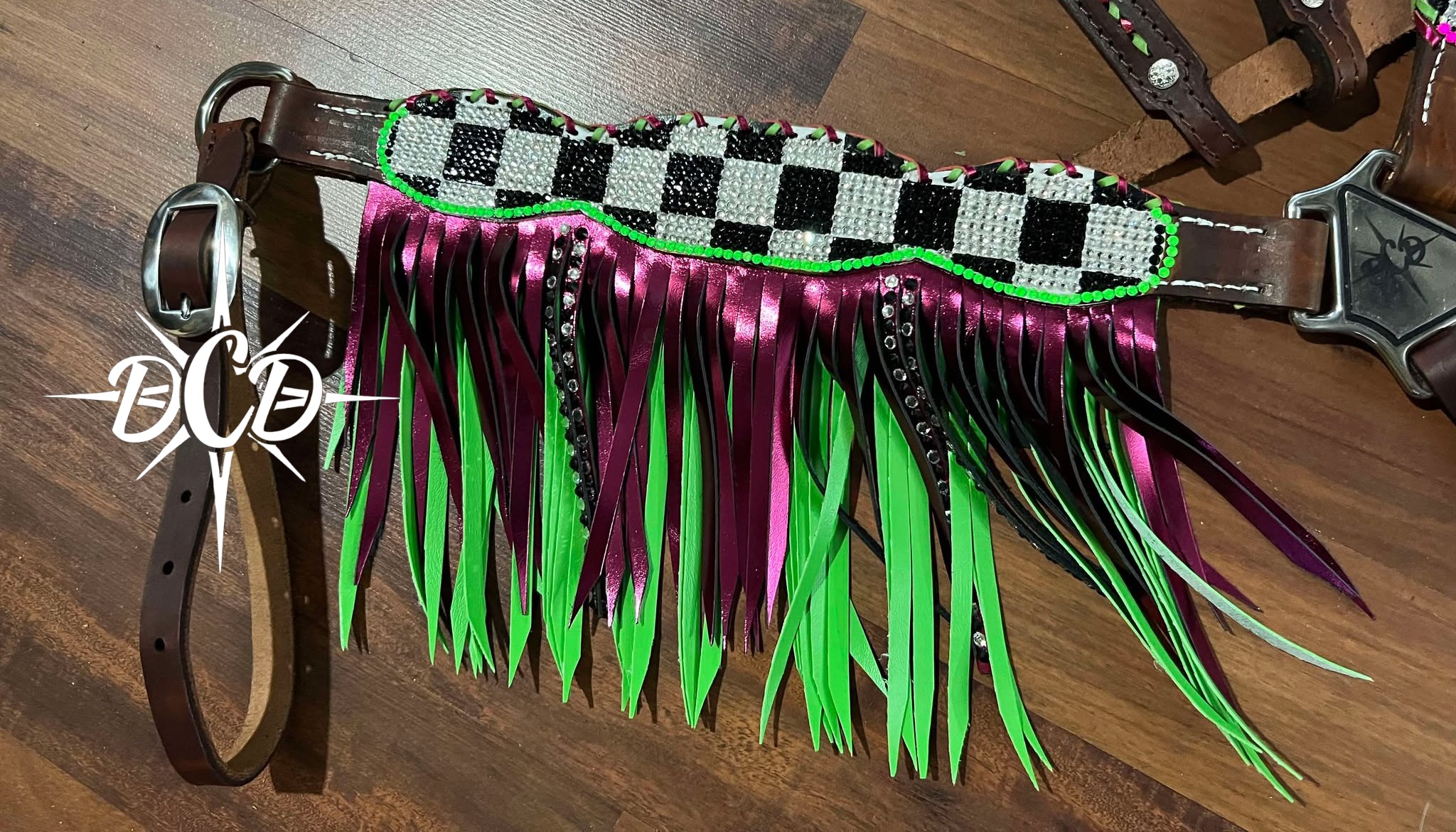 Neon Finish Line Checker Board Tack Set* New