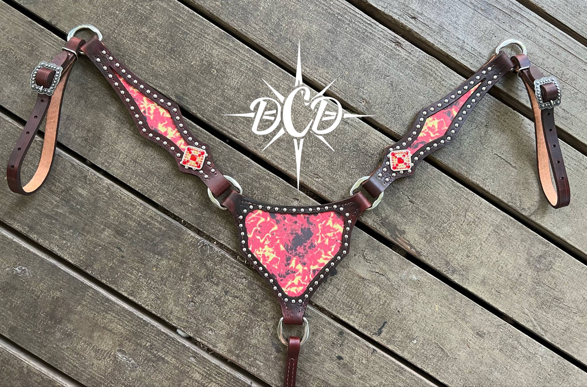 Fire print Spot Trim tack set