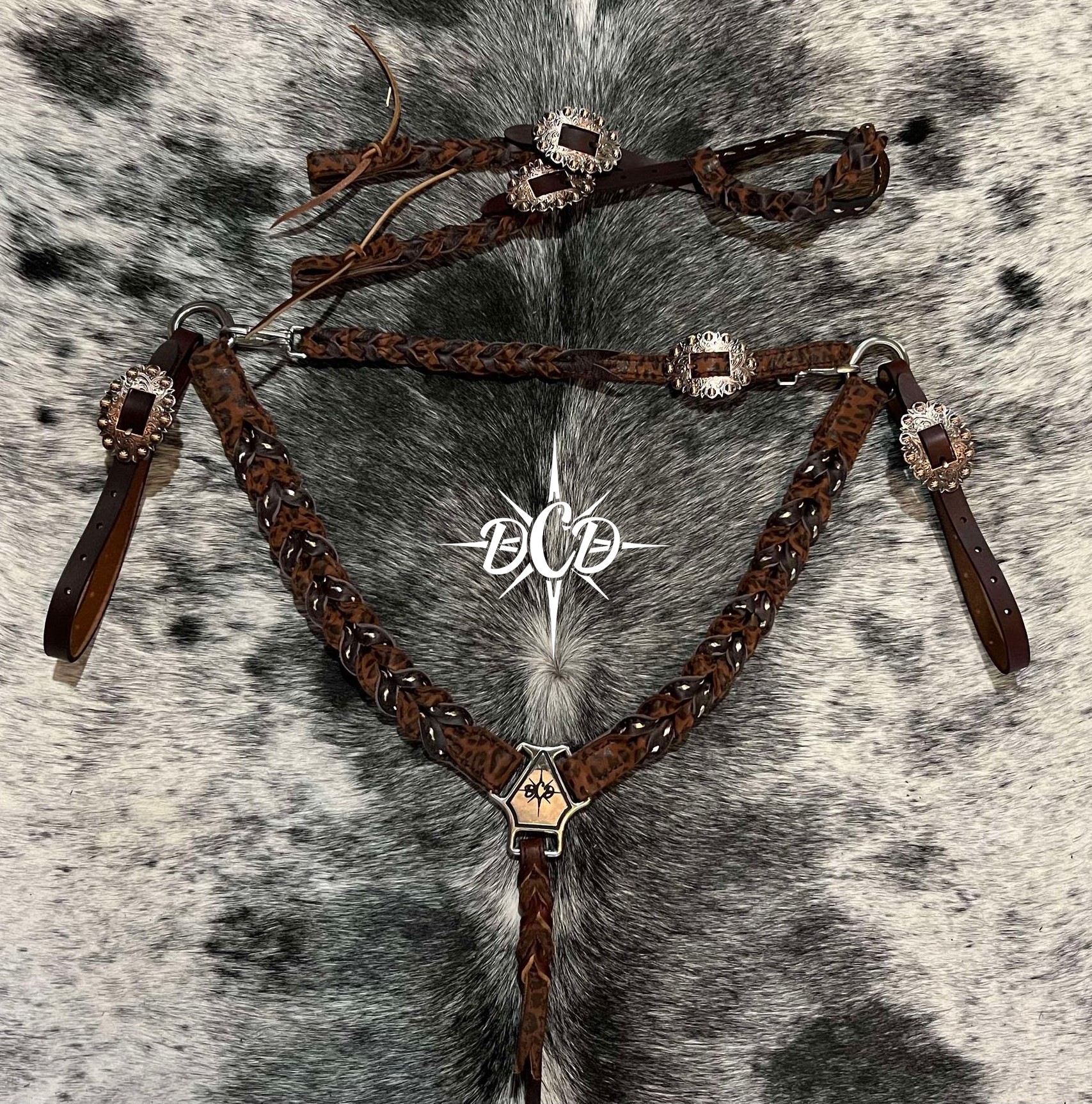 Cheetah Blood Knot Buckstitch Breastcollar and Headstall