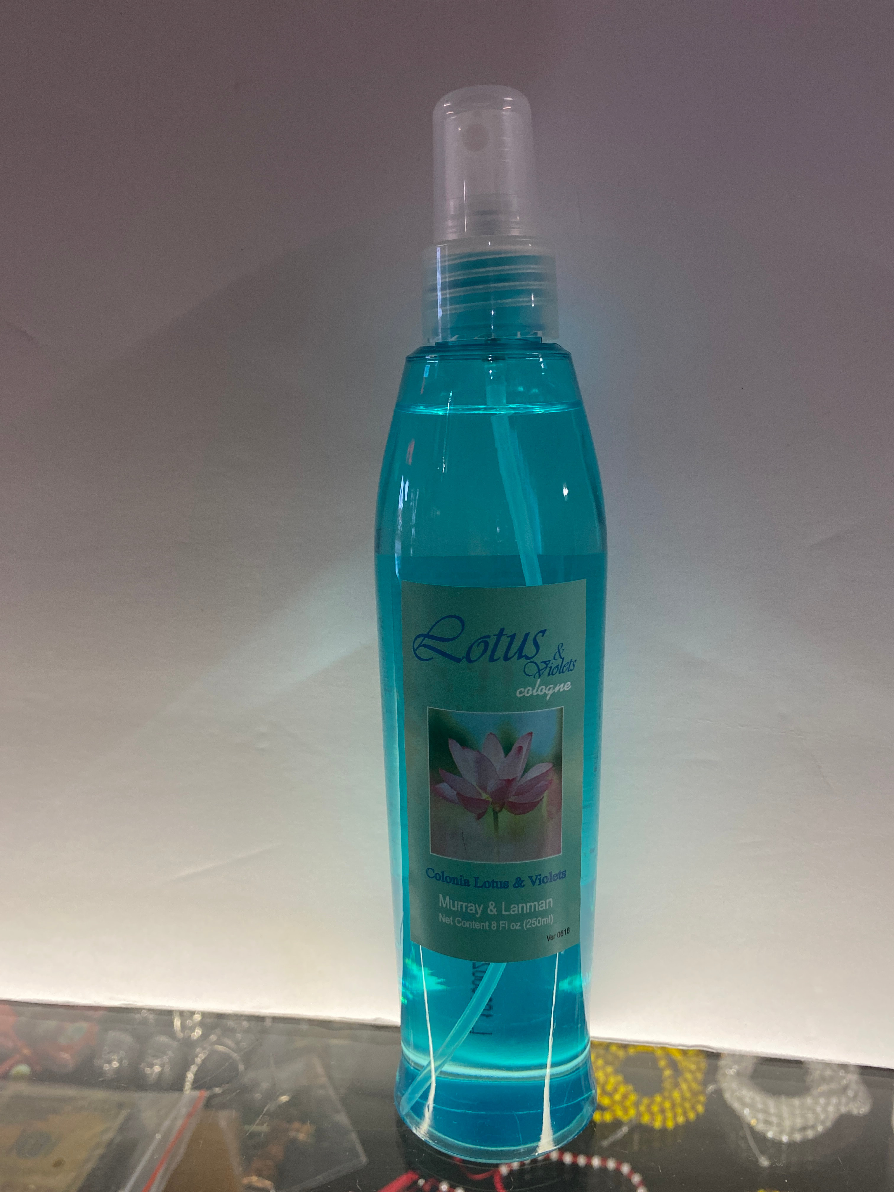 Colonia Lotus y Violeta - Botanica Caridad