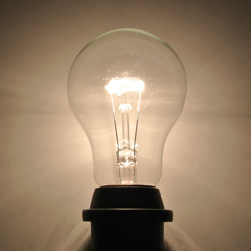 A19 Medium Base Bulb - Clear | E26/ Medium Base Replacement