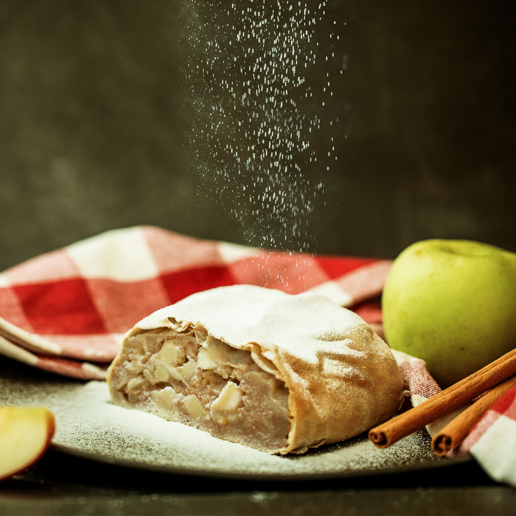 The Taste of Germany "Little Austria" Apple Strudel, pack of 4