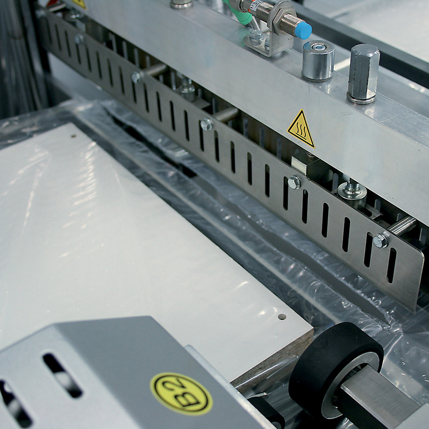 Smipack HS800 Continuous Automatic Side Sealers with Intermittent Cycle