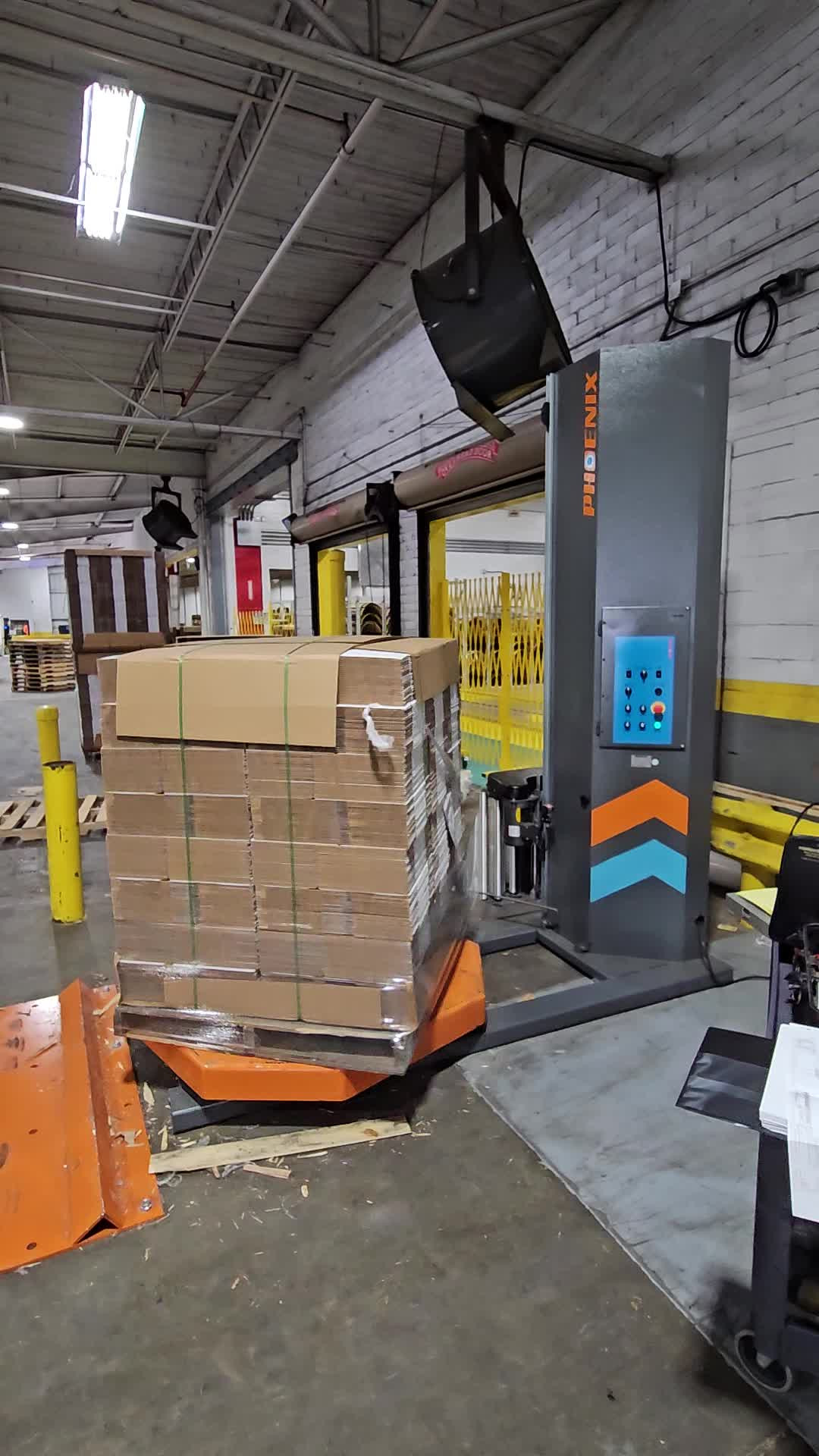 Phoenix PHP 2300 Heavy Duty Pallet Wrapper Install - Quick Pak, Inc.