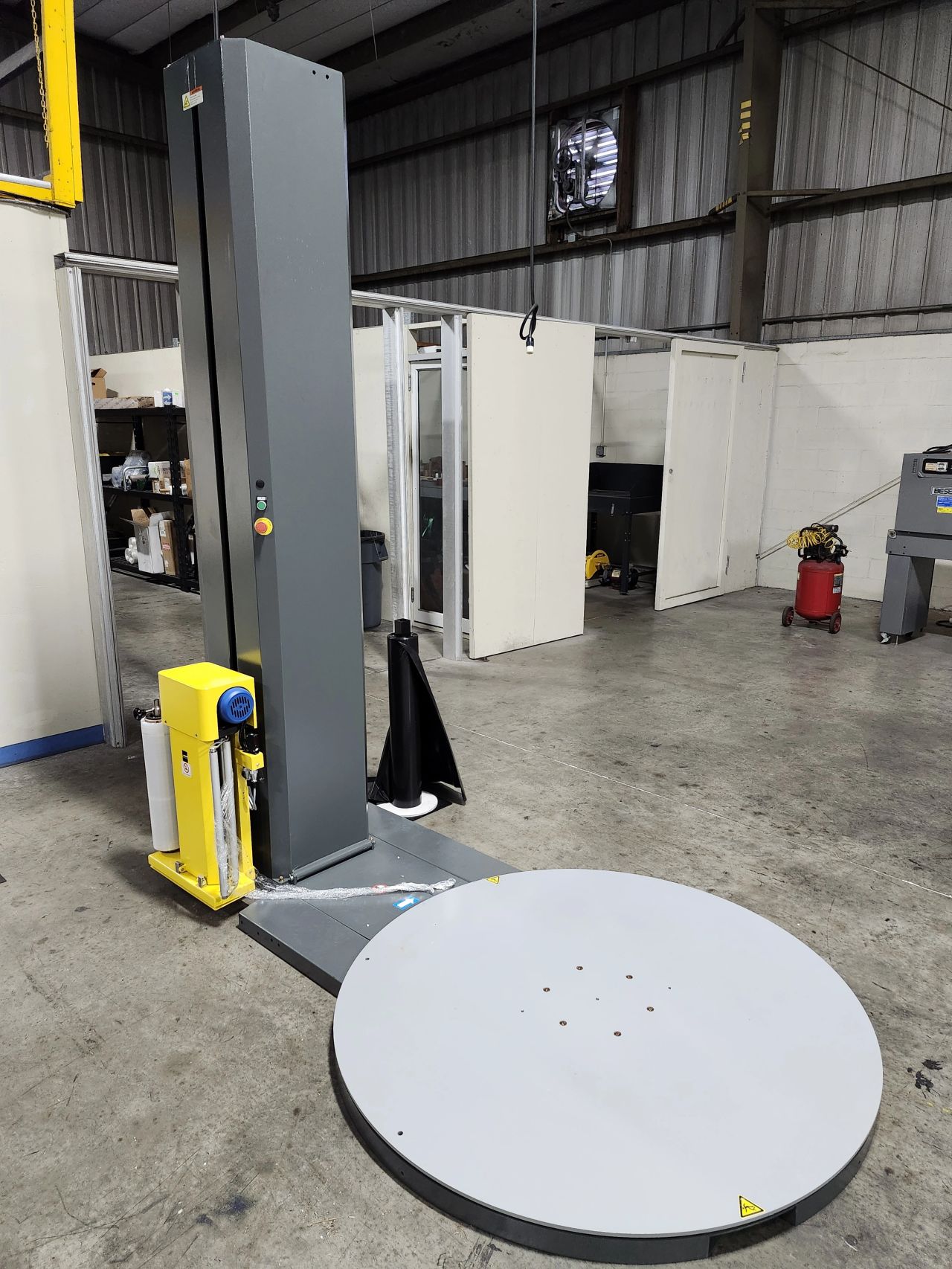 Revolution Pallet Wrapper; Best way to wrap a pallet. - Quick Pak, Inc.