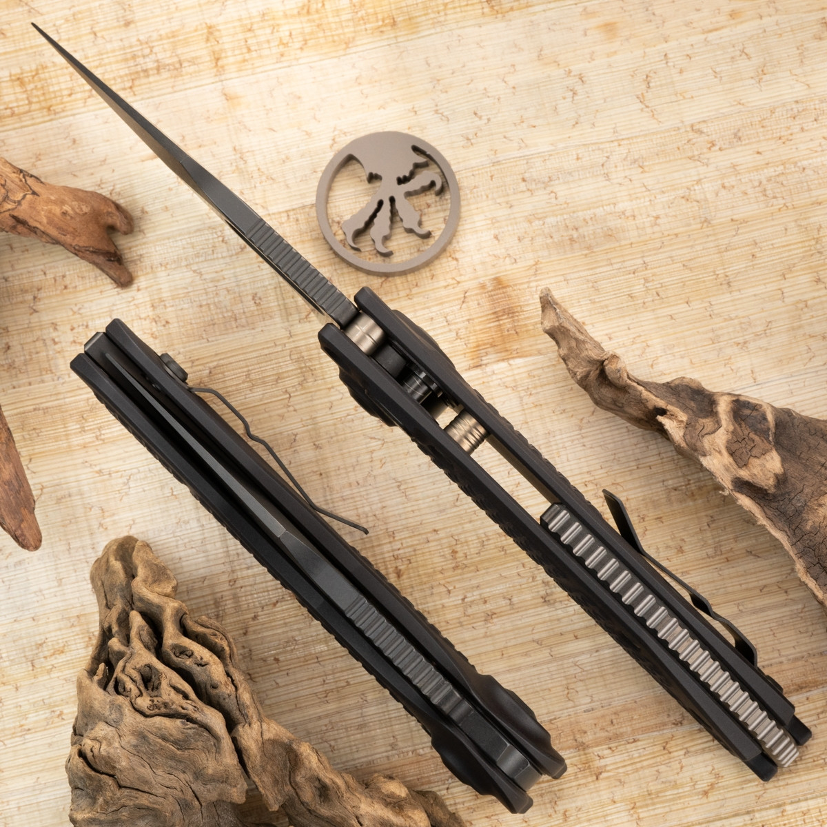 Microtech Auto Stitch 169-3DLCTSH DLC Full Serrated Blade, Black Handle ...