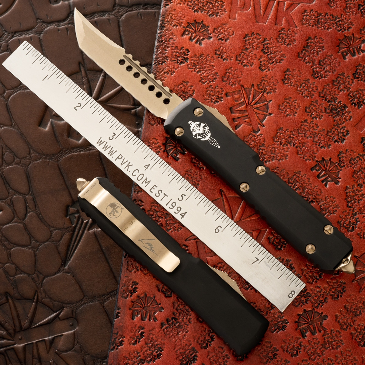 Microtech Ultratech Hellhound 119-13S Bronze Hardware & Blade Sean Logo ...