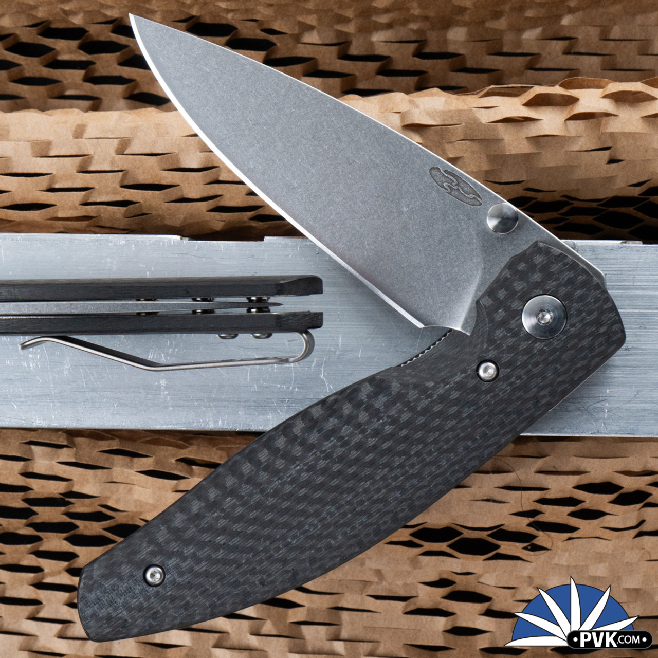 TRM Atom, Stonewash 20CV, Carbon Fiber 3D Scales - PVK