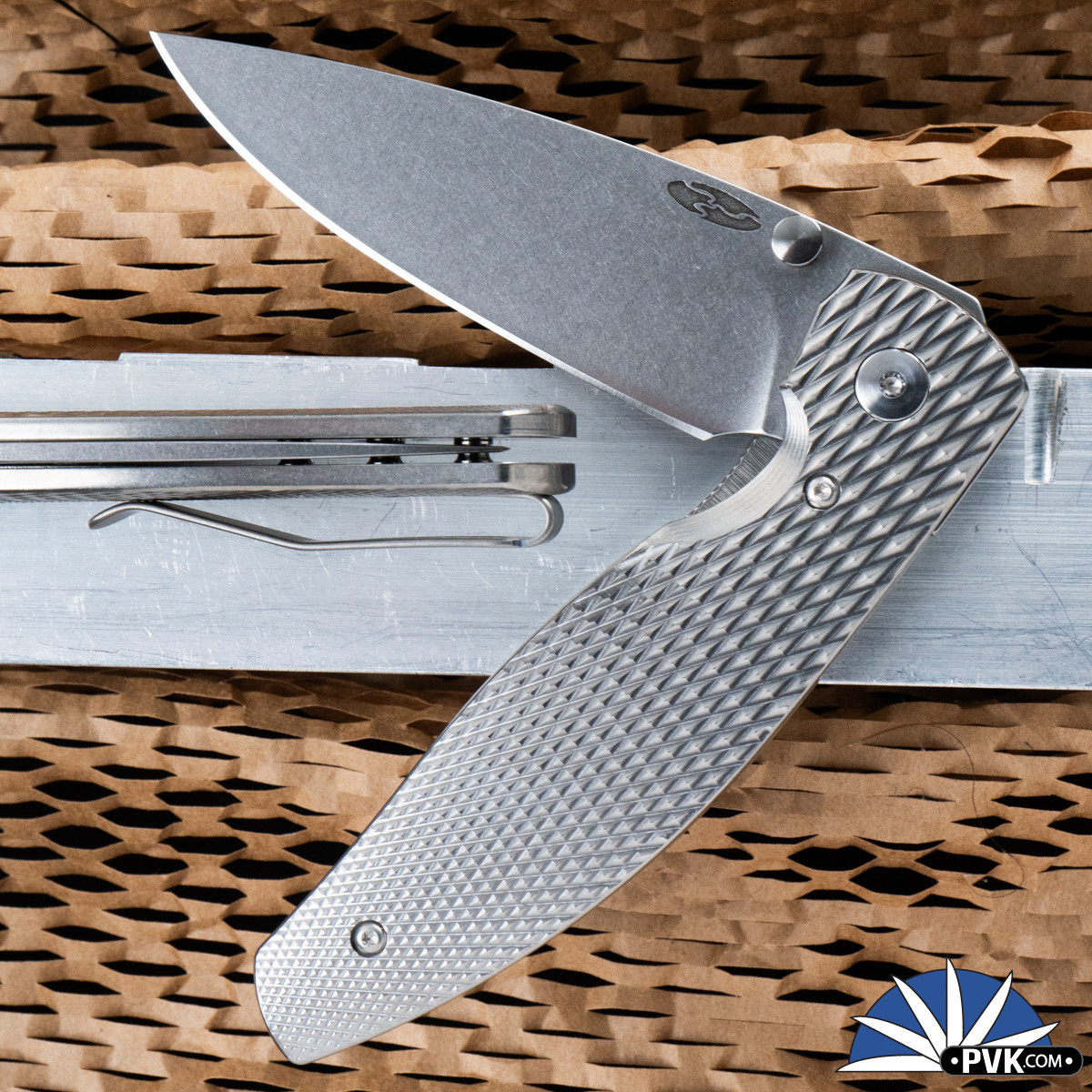 TRM Atom, Stonewash 20CV, Titanium 3D Lizard Skin Scales - PVK