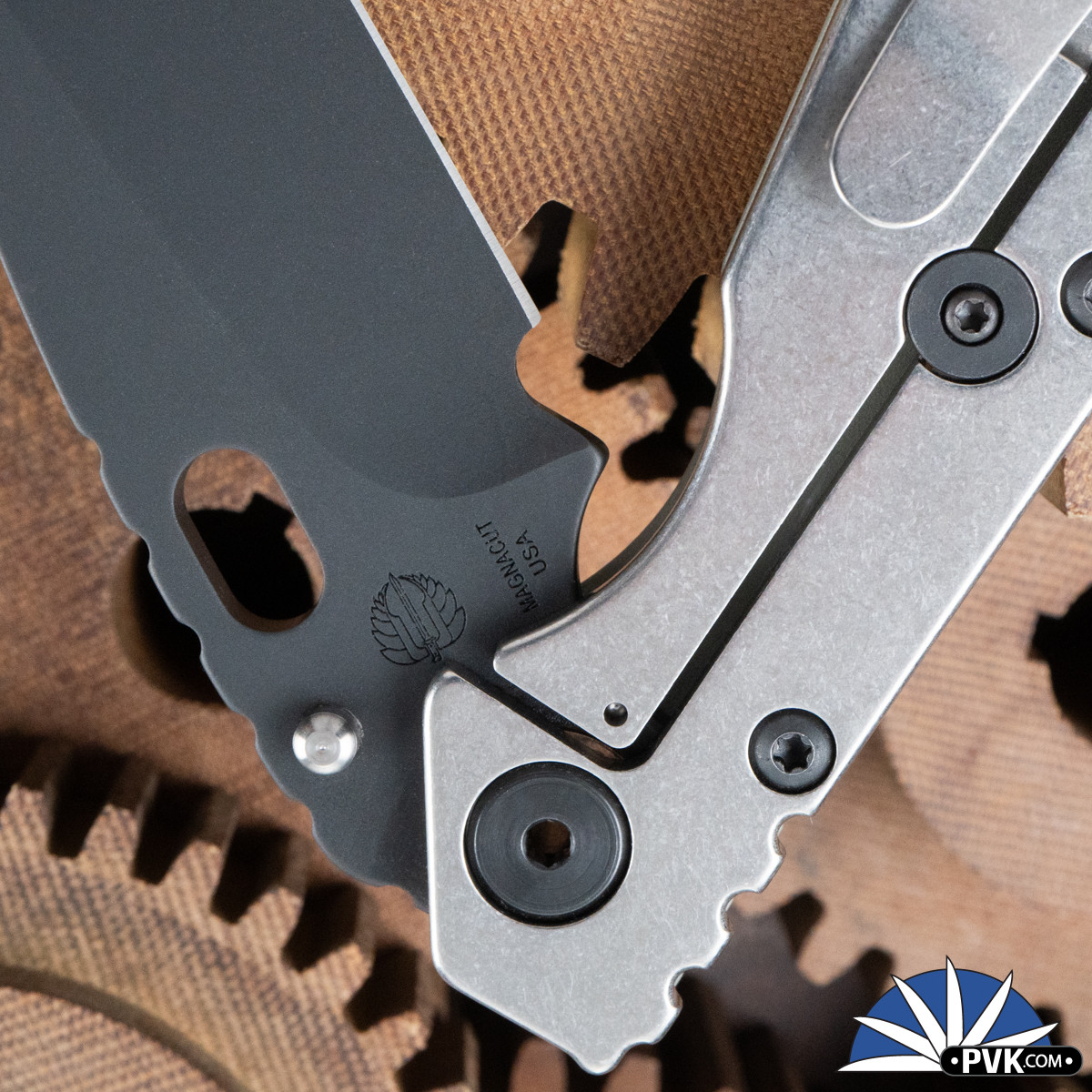 Strider Knives SMF Black Magnacut Blade, Aluminum Gunner Grip Top ...