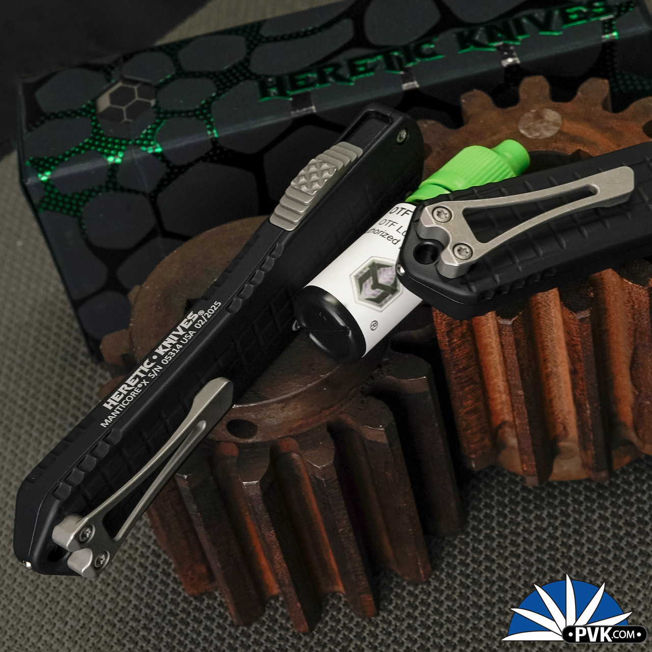 Heretic Knives Manticore X Magnacut Double Edge Battle Worn Blade