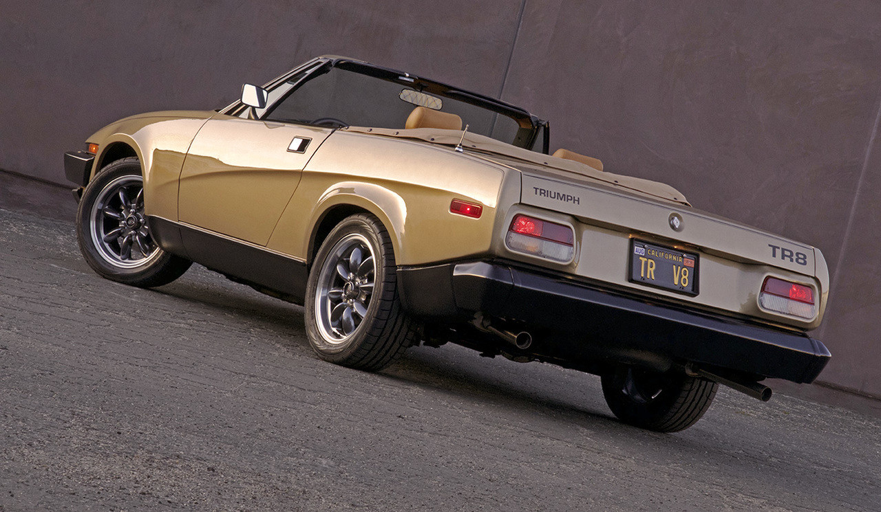 Fiberglass Bumpers Front & Rear - TR7 / TR8