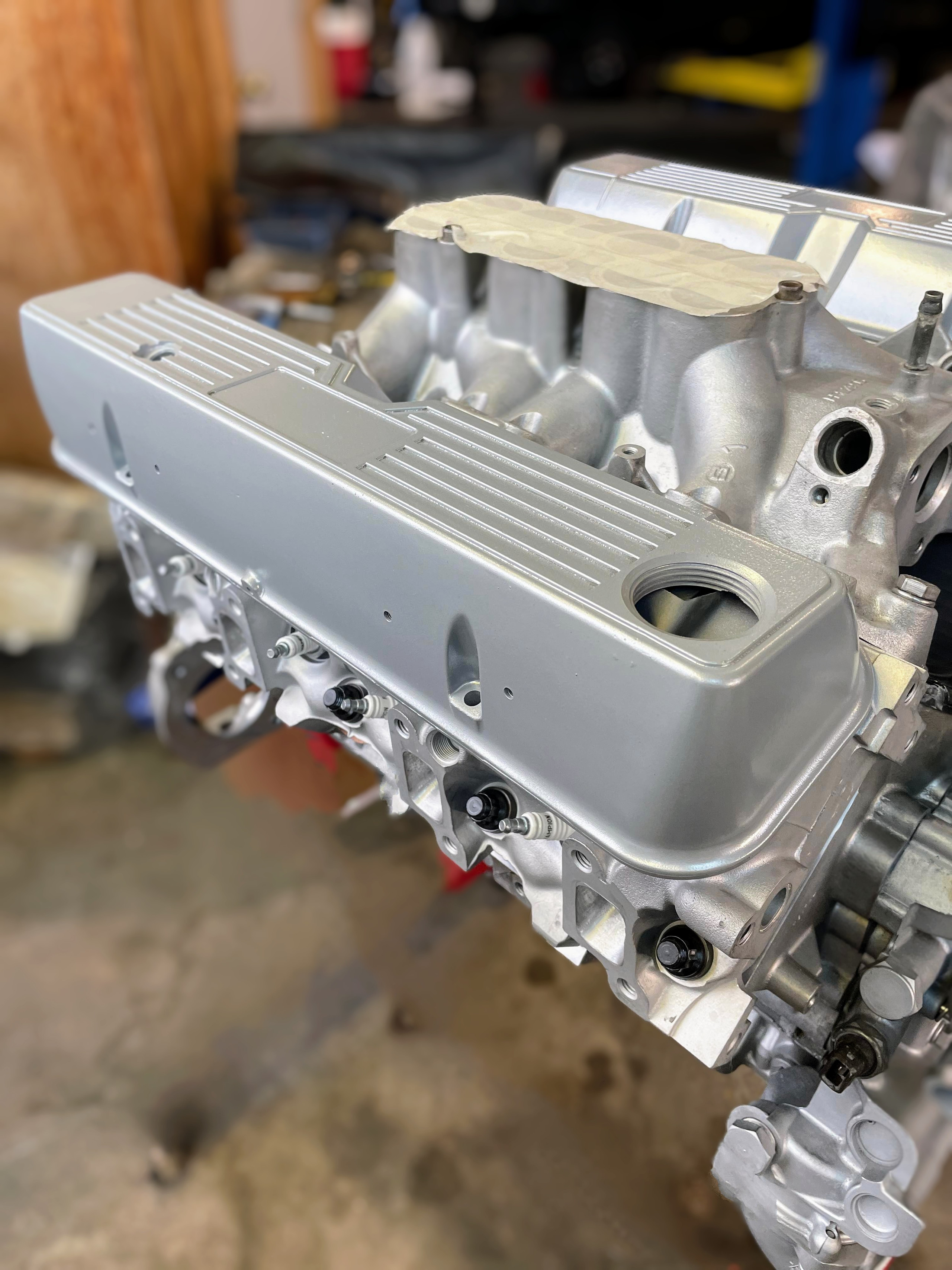Powder coated land Rover valve covers. (WSLRVC)